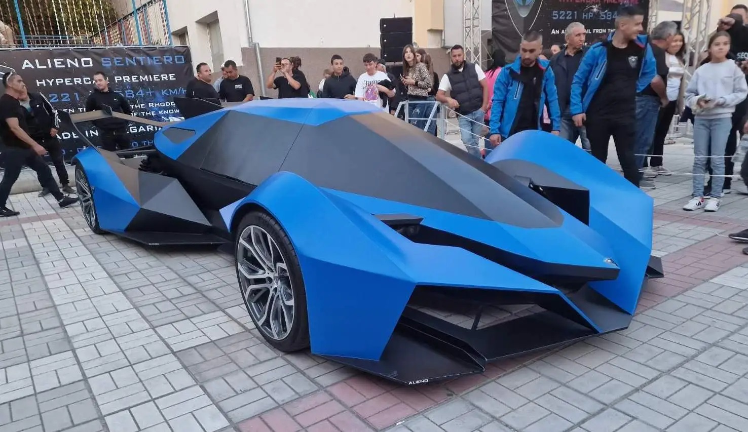 Представиха макет на първата българска електрическа хиперкола ...