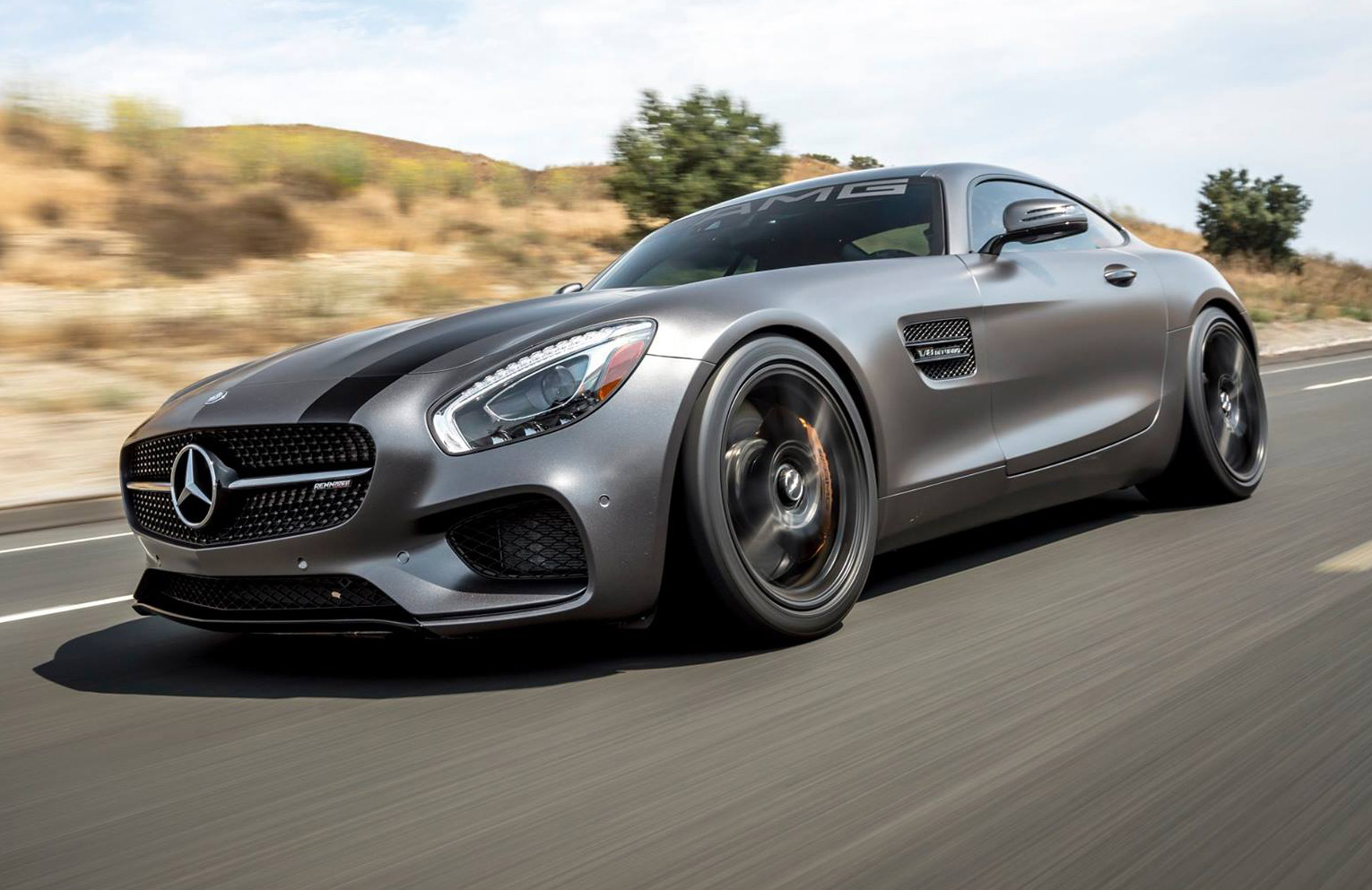 RENNtech Merc-AMG GT S със 714 к.с. и 820 Нм. Тунерът предлага и опция ...