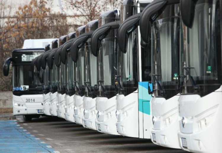 България купува тролеи и електрически автобуси за 100 млн лв