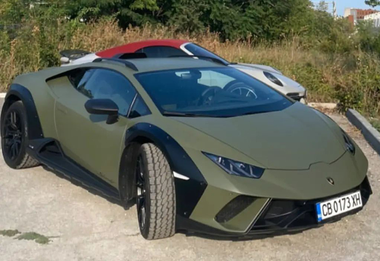Lambo Sterrato вече е у нас! | DizzyRiders.bg | Движението е в кръвта ни