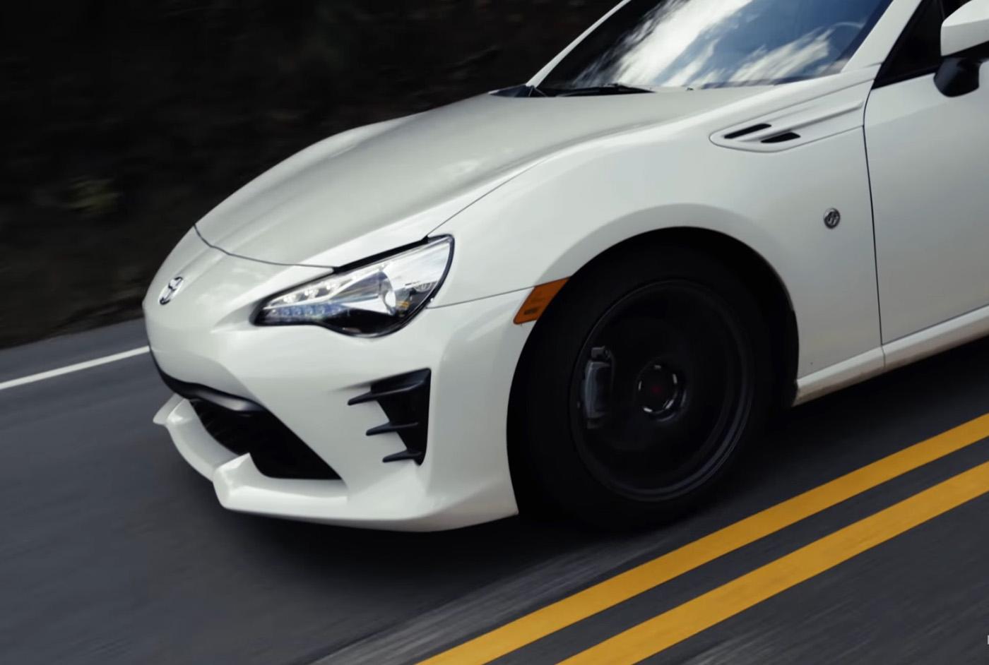 Toyota AE86 или GT86? Изборът е лесен. Галерия и видео | DizzyRiders.bg ...