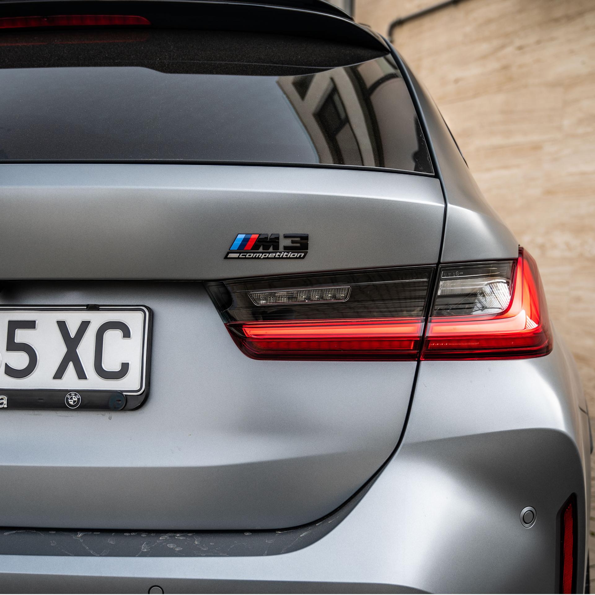 ВИДЕО: Услугата да караш BMW M3 и M3 Touring | DizzyRiders.bg ...