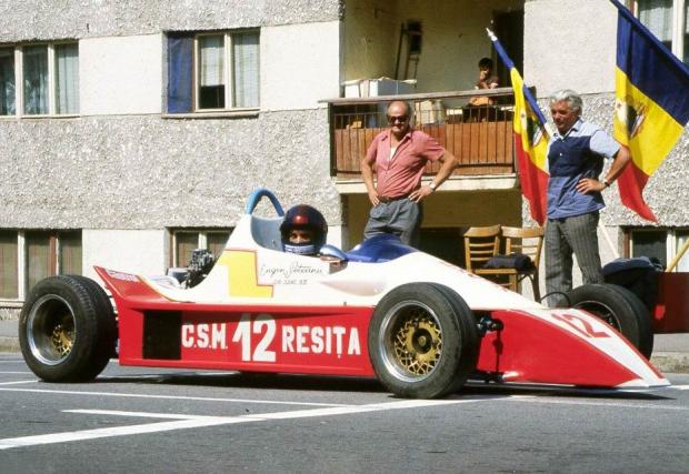 Formula Easter, състезателните серии за едноместни коли от времето на ...